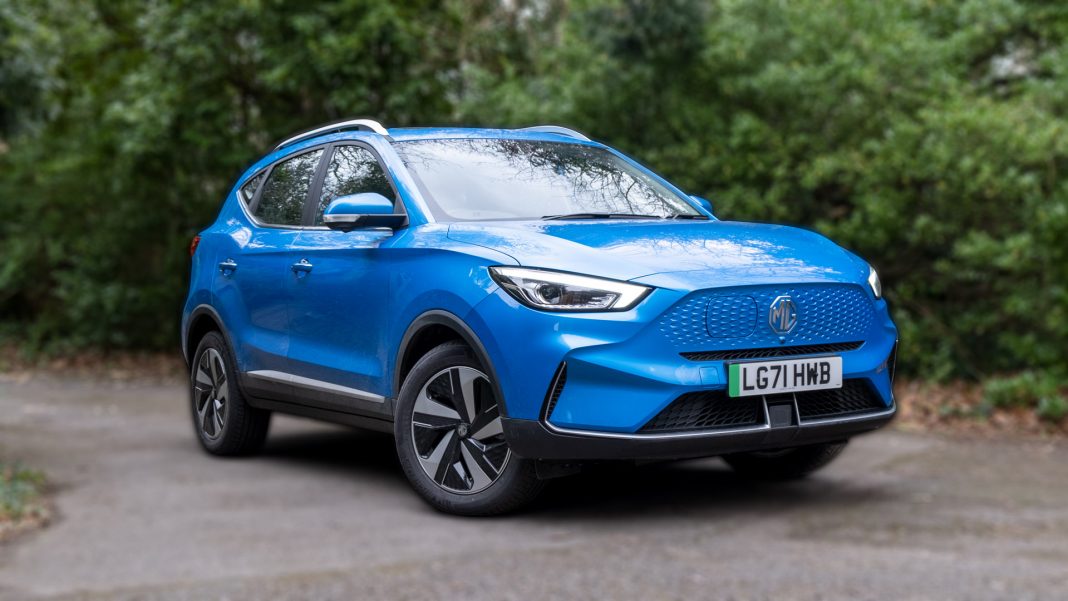 new-mg-zs-ev-review-2025-still-the-best-budget-electric-suv-totallyev