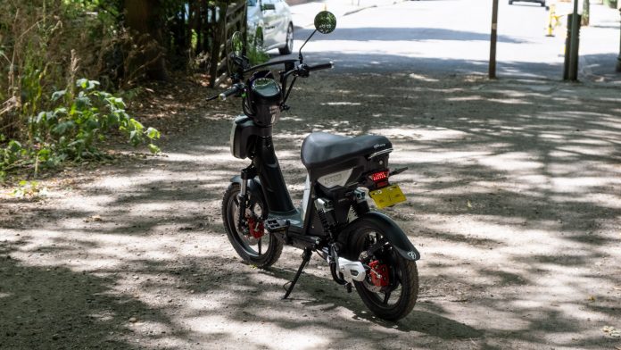Eskuta SX-250 Series III review: The moped-looking e-bike - TotallyEV
