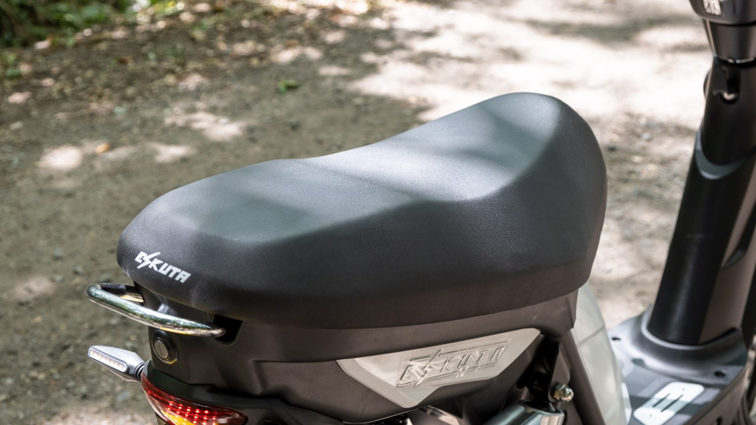 Eskuta SX-250 Series III review: The moped-looking e-bike - TotallyEV