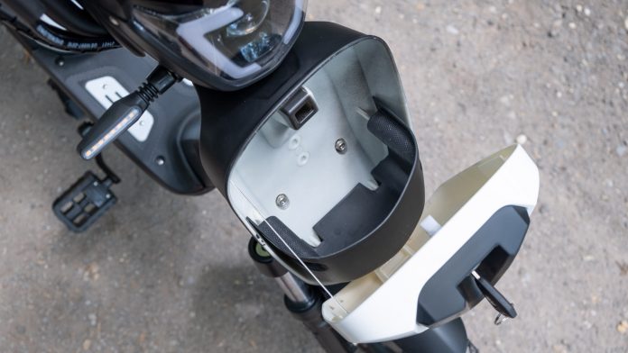 Eskuta SX-250 Series III review: The moped-looking e-bike - TotallyEV