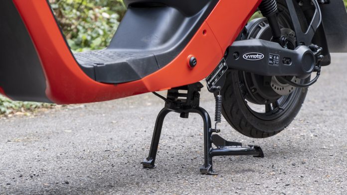 Super Soco CU Mini review: A ridiculous bike - TotallyEV