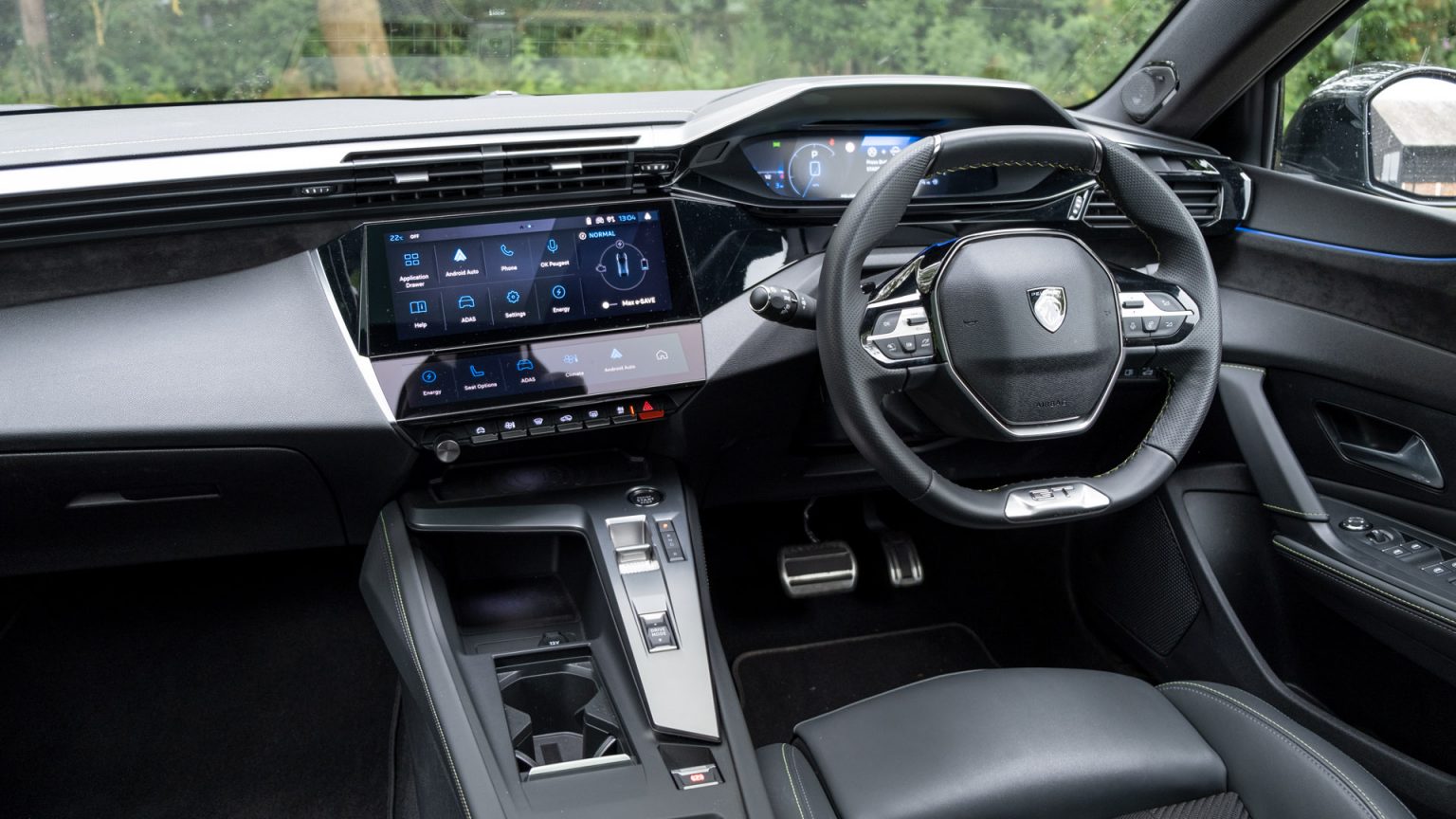 Peugeot 408 review (2025): An incredible plug-in hybrid - TotallyEV