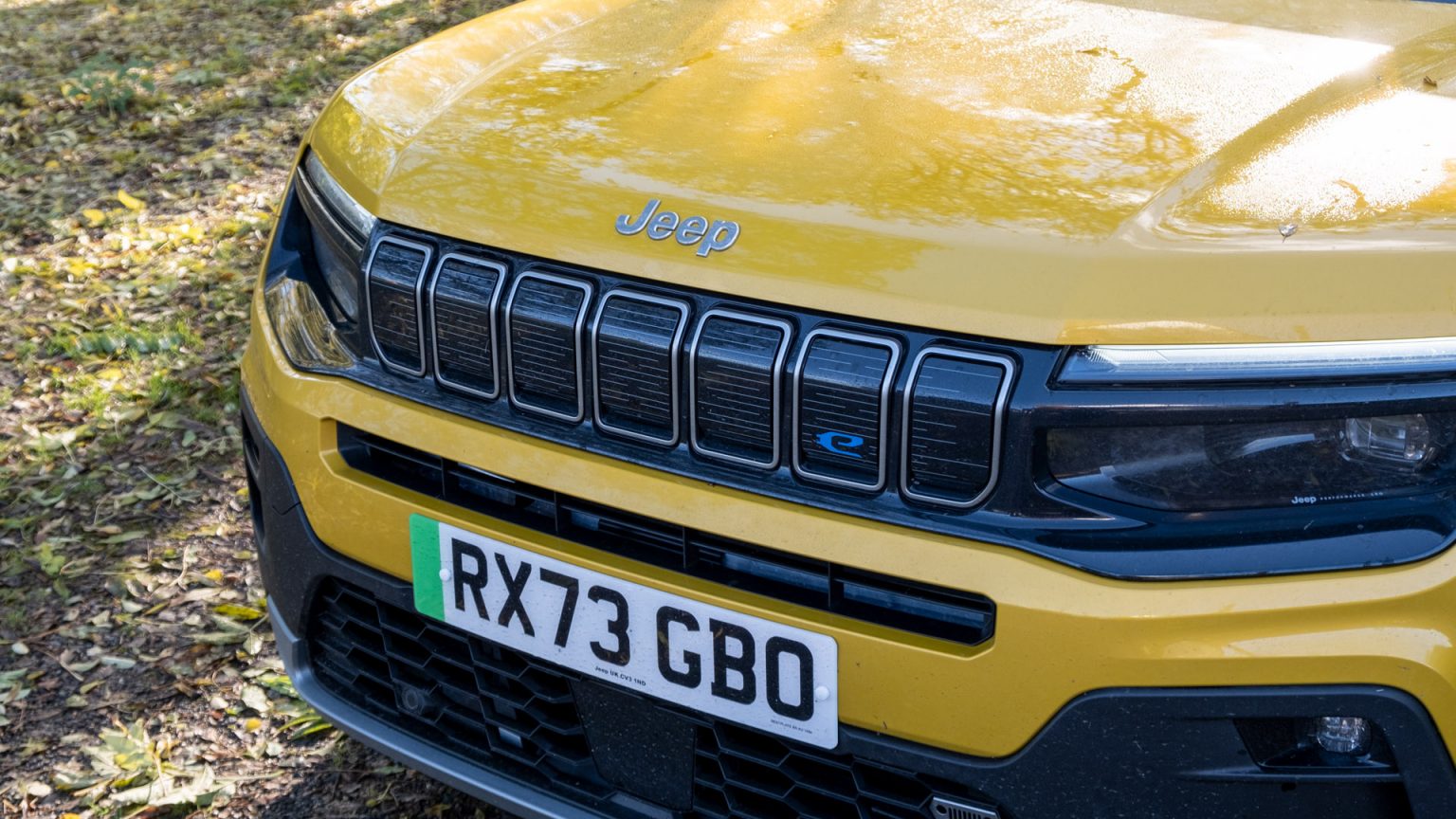 Jeep Avenger review: A compact electric SUV - TotallyEV