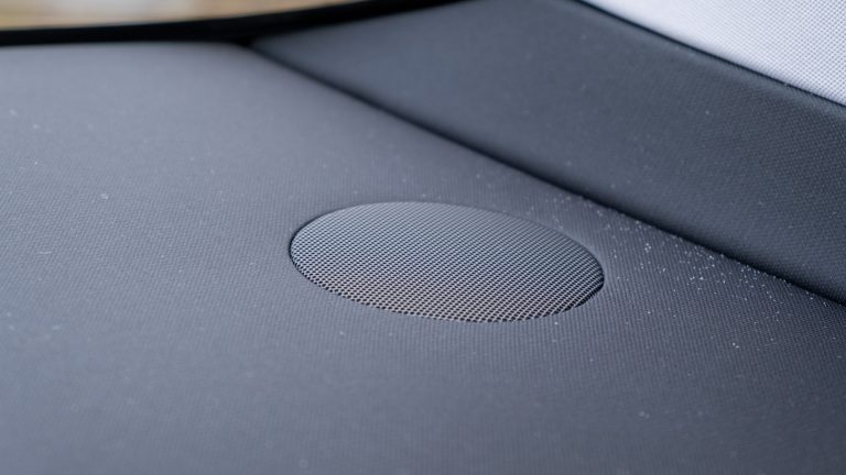 New Tesla Model 3 audio review: Upgraded to 17 speakers - TotallyEV