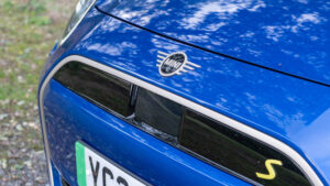 Mini Cooper Electric review (2025): The upgrade we've been waiting for ...