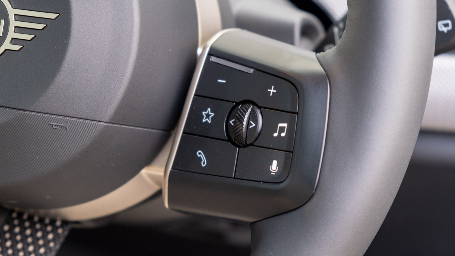 Mini Cooper Electric audio review: Worth getting Harman Kardon speakers ...
